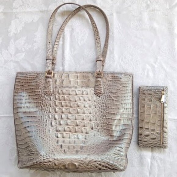 Brahmin | Bags | Gold And Cream Brahmin Shoulder Bag With Matching ...